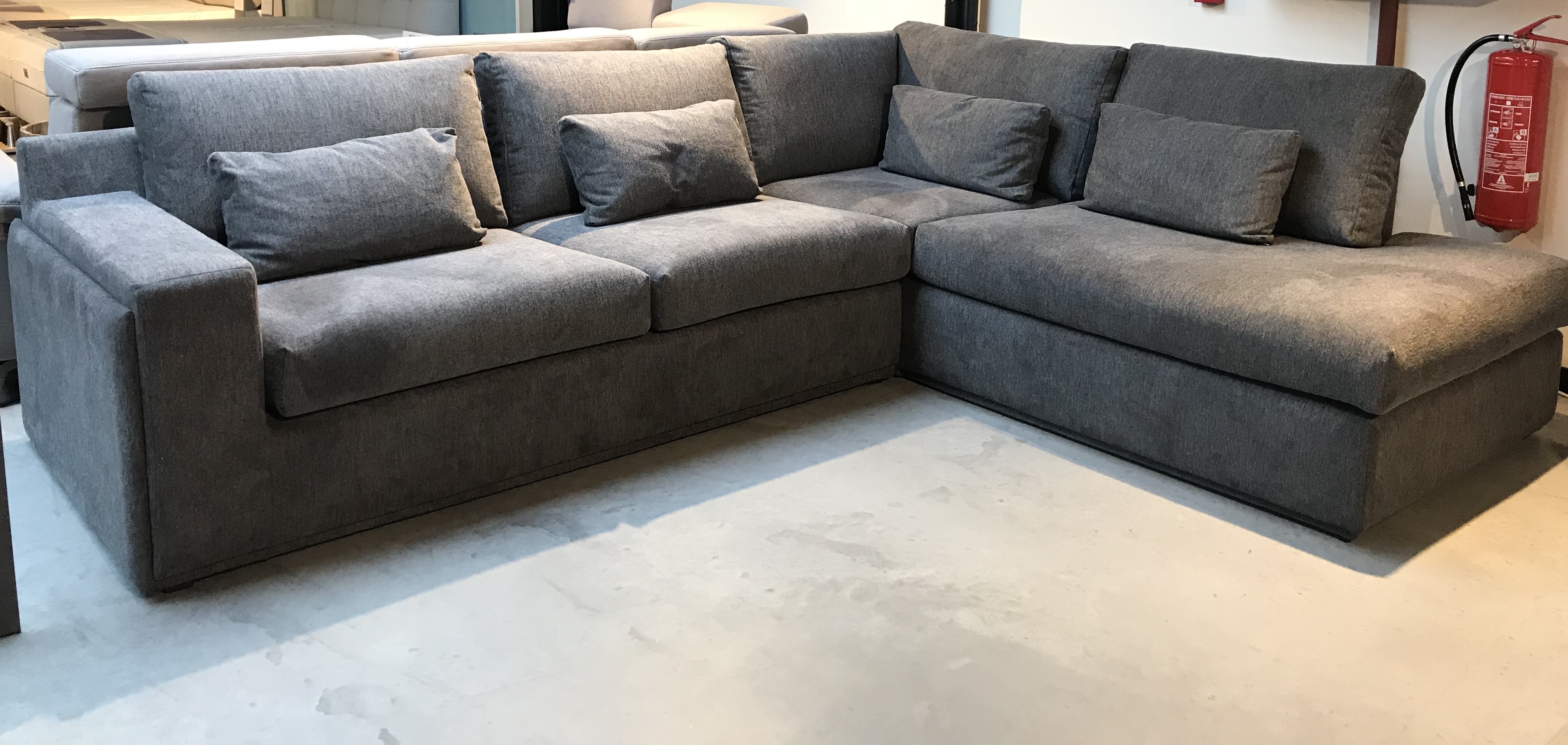 Homepagina - Prima Meubelen